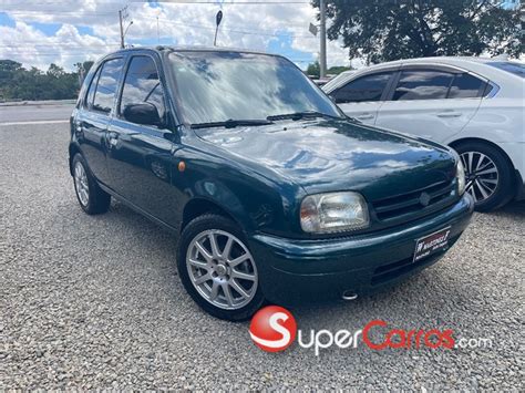 Nissan March 2000 1543980