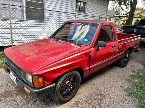 1988 Toyota Pickup Pickup Red Rwd Manual 1 2 Ton Rn50 Classic Toyota