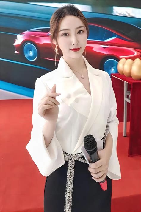 杭州主持人 杭州主播配音 杭州活动主持人公司 杭州电视台主持人 更多优秀主持人关注哈雷星光