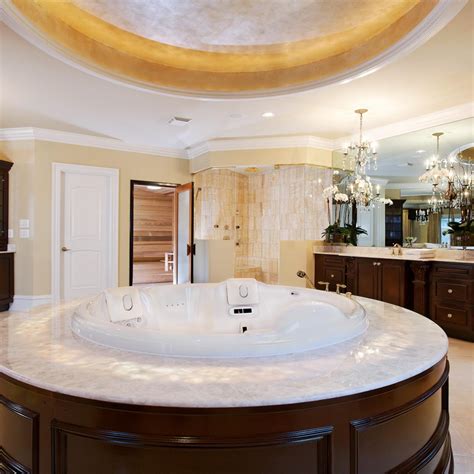 Glass Oversized Bathtubs Design