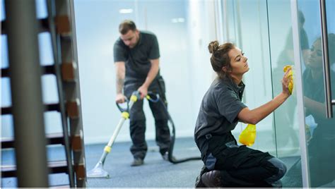 Should I Choose Janitorial Services Or Commercial Cleaning Services