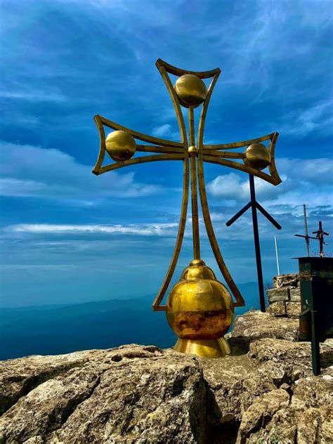 რაჭა ცხრაჯვარი ბარაკონი ოქტომბერი კვირა რაჭალეჩხუმი 0 Gel მიქს