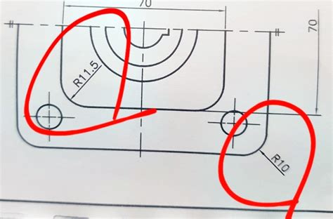과제8 본체 아래 R값 넣을때 R값 치수를 넣는기준이 있는지요 네이버 블로그
