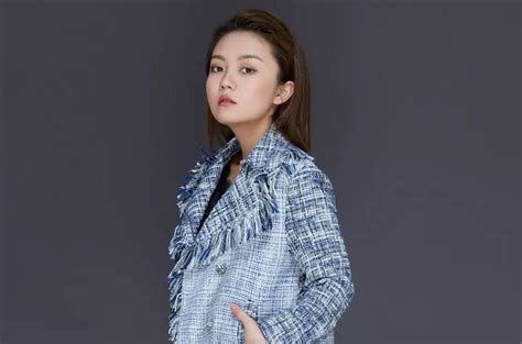 大佟小议专访美二代詹凌云，小身材爆发大能量，在画风突变中看她的壮志凌云！
