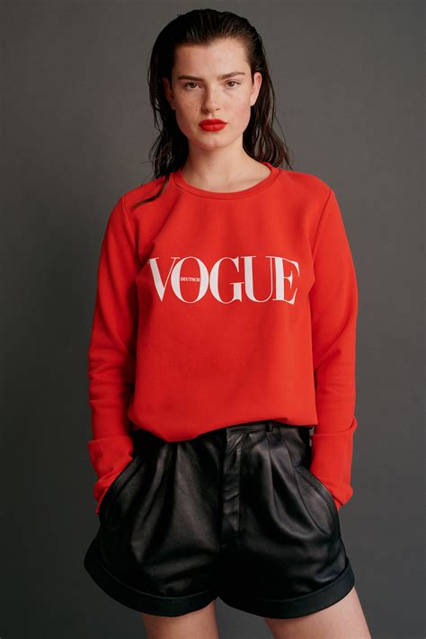 VOGUE to wear: Das steckt hinter unserer VOGUE Collection | Vogue Germany