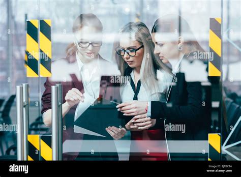 Business Briefing Workspace Financial Documents Stock Photo Alamy