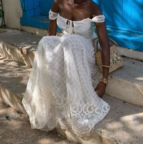 Minimalist And Classic Feminine Style Inspo Elegant Outfit Classy Fashion Style