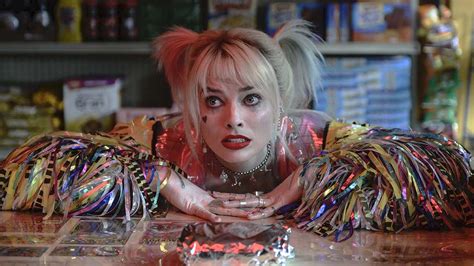 Birds Of Prey Director Expresses Interest In Harley Quinn Poison Ivy