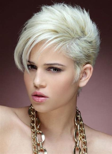20 Photos Funky Short Haircuts For Fine Hair