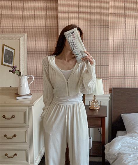 [3color 캐주얼 썸머가디건 꾸안꾸 여리여리] 브라이트 후드 집업 크롭 긴팔 가디건 에이블리