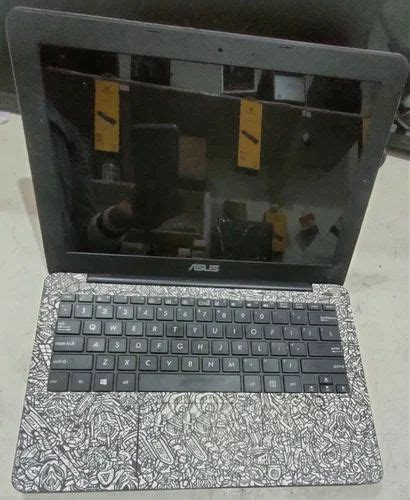 Asus Second Hand Laptop Intel Celeron At Piece In New Delhi Id