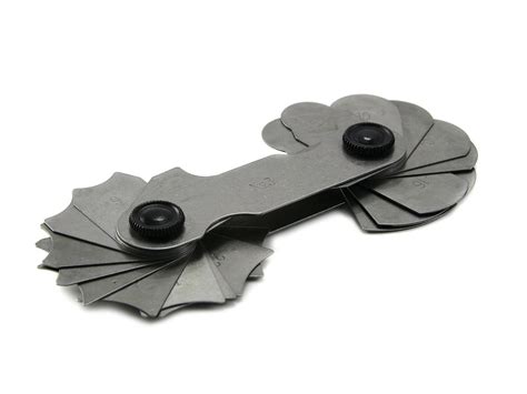 Набор шаблонов радиусных №3 (R 7-25мм) ИЗМЕРОН купить, узнать цены и ...