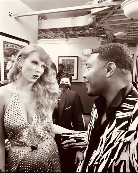 Taylor Swift Updates ⏰ On Twitter 📸 Taylorswift13 With Gatsby Randolph Of The Film Who Is