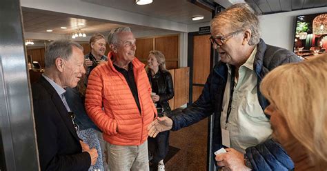 Ilskan Mot Svt Efter Lasse Berghagens Död Vännen Anders Wiklöf Ordnar