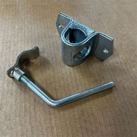 Medium Duty Clamp Assembly Cw Locking Pad And Locking Handle To Suit 24