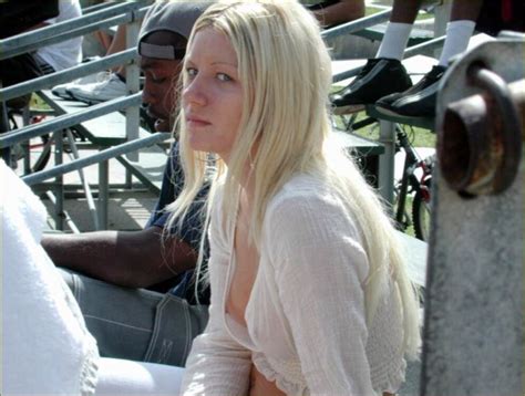 Nipple Slips Side Boobs Nipplegate 18