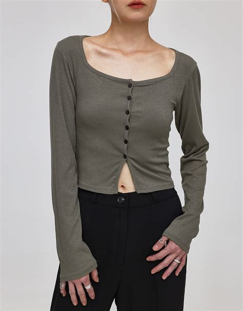 아엔 스퀘어넥 크롭가디건