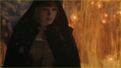 Taylor Swifts Willow Video Is Here And She Revealed Insider Details
