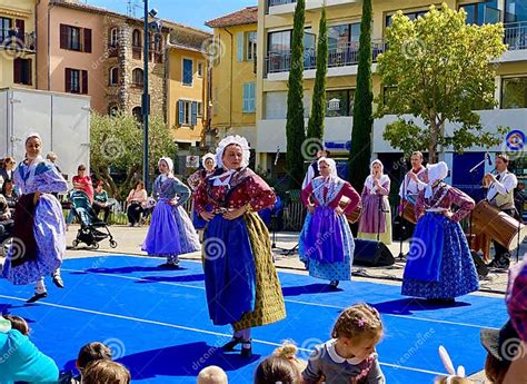 Ladies Dancing In National Costumes In Provence Editorial Image Image