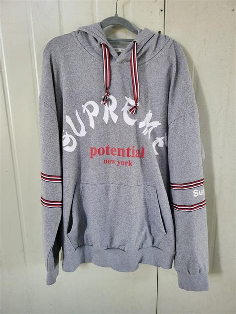 슈프림 세컨웨어 헬로마켓