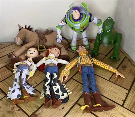 Disney Pixar Toy Story Toy Bundle Buzz Lightyear Woody Jessie