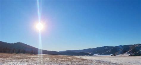 Монгол Овгийн Өнөөдөр манай голынхон Үндсэн хуулийн эрхээ эдэлж Хангал сумын 2 р багийн Засаг