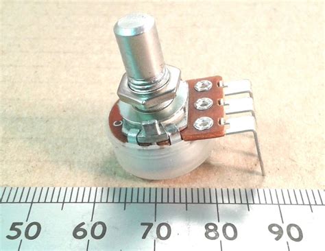 Reverse Logarithmic Control Potentiometer Vertical Pcb Mount 63mm 025