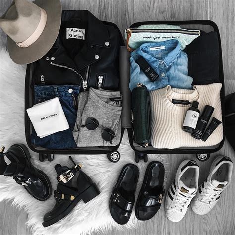 Pin By Gracie Wangari On Travel Travel Bag Essentials Travel
