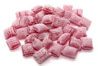 Wald Erdbeere Bonbons von Jahrmarktbonbon - Jahrmarktbonbon der Shop ...