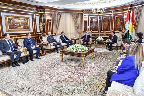 سەرۆکی حکومەتی هەرێمی کوردستان پێشوازی لە باڵیۆزی ڕووسیا لە عێراق دەکات