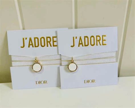 디올뷰티 쟈도르 리본 팔찌 디올참 석고방향제 헬로마켓