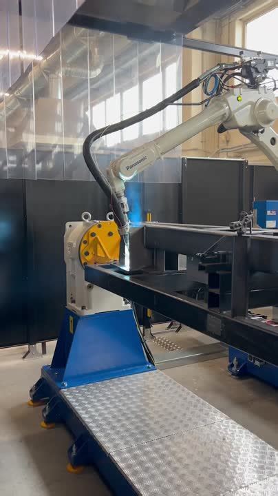 Metalinox Srl On Linkedin 🇮🇹nuovo Robot 🤖 Antropomorfo Utilizzato Per Questo Tipo Di Saldatura Su…