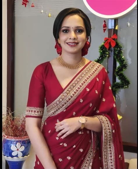 Indian Wedding Outfit Bride Indian Bridesmaid Dresses Couple Wedding