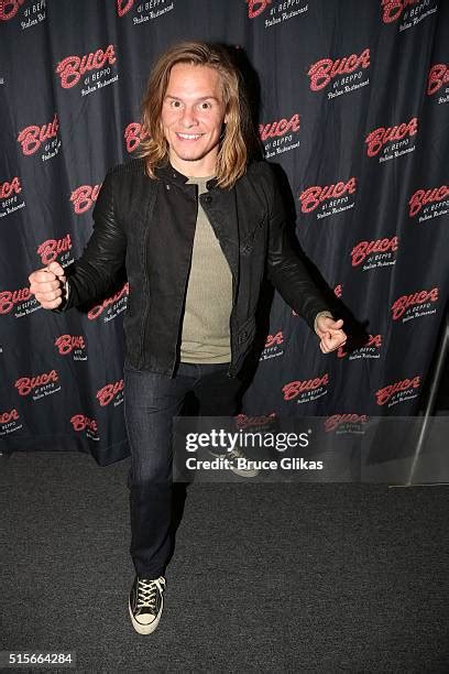 Breanna Yde And Tony Cavalero Visit Planet Hollywood Times Square