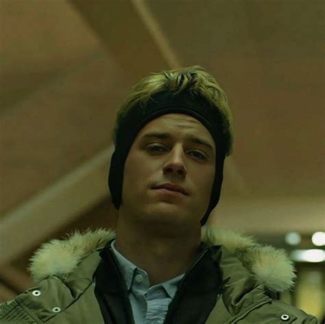 𝐰𝐢𝐧𝐤𝐥𝐞𝐯𝐨𝐬𝐬 ┈