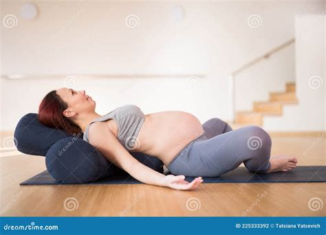 Butterfly Position In Pregnancy