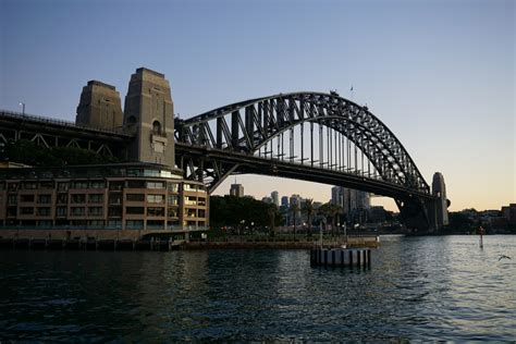 무료 이미지 다리 지평선 아침 시티 강 도시 풍경 관광객 황혼 수송 저녁 반사 시드니 경계표 수로 오스트레일리아 유명한 이른 아치교 하버