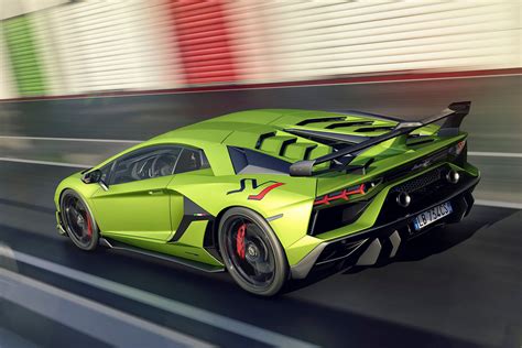Lamborghini Unleashes The Fastest Version Of Its Flagship Aventador Maxim