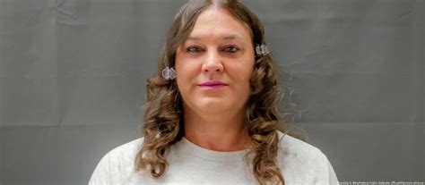 АНУ д анх удаа трансжендерийг цаазалжээ