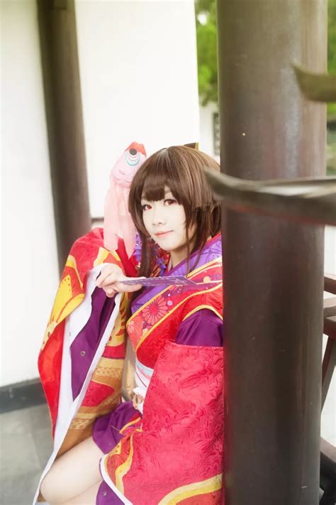 阴阳师神乐cosplay，是一只没有伞的神乐 次元岛