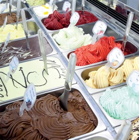 Все се питах каква е разликата между сладолед джелато и сорбе и чак сега разбрах макар че ми