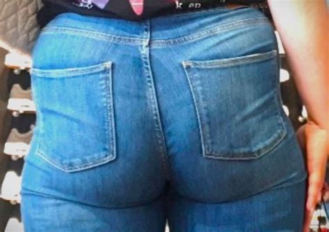 Redhead Thicc Ass In Tight Jeans Tight Jeans Forum