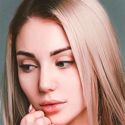 Tânăra Care L A Numit „psihopat” Pe Putin A Fost Găsită Moartă într O