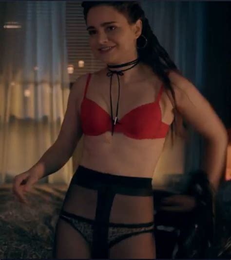 Naked Aisling Franciosi In Clique