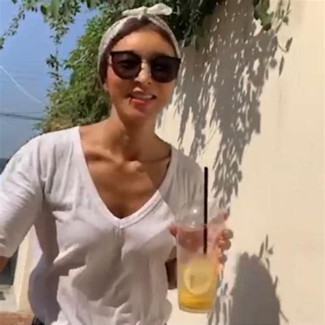 아인 아인 Added A New Photo