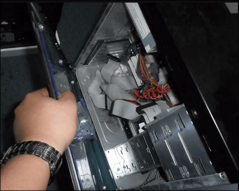 하드 드라이브를 교체하고 시스템을 재설치하는 방법 Easeus