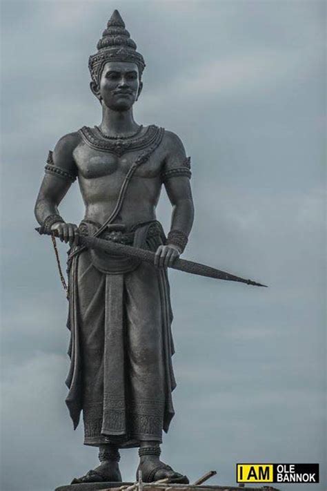 โข่ทัย อนุเสาวรีย์พ่อขุนศรีอินทราทิตย์