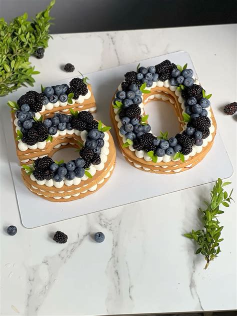 Торт цифра Торт медовик Торт цифра 50 Торт на юбилей в 2024 г Торт на день рождения Торт