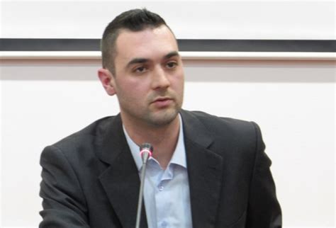 Адвокат е скептичен за мерките в закона за младите водачи Информационна агенция ПИК