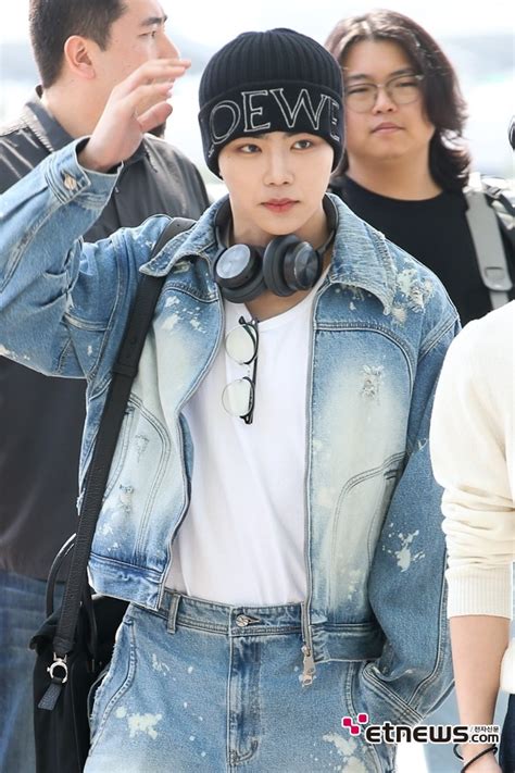 ET포토 제로베이스원 박건욱 탁월한 멋짐 전자신문